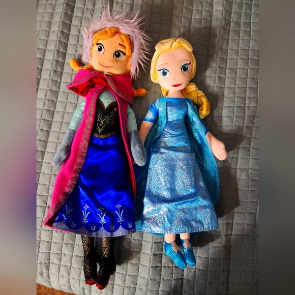 Disney | Toys | Elsa Anna Stuffy | Poshmark